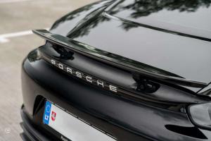 Melns Porsche Cayman 2019 Viļņa, ar dzinēja tilpumu 2.50 L un nobraukumu 58 tūkst. km par 58000 €, foto 10 vietnē AUTOMOTO.COM.LV