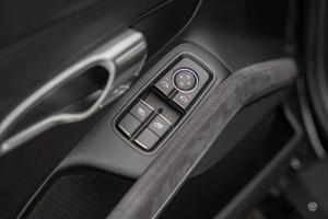 Melns Porsche Cayman 2019 Viļņa, ar dzinēja tilpumu 2.50 L un nobraukumu 58 tūkst. km par 58000 €, foto 17 vietnē AUTOMOTO.COM.LV