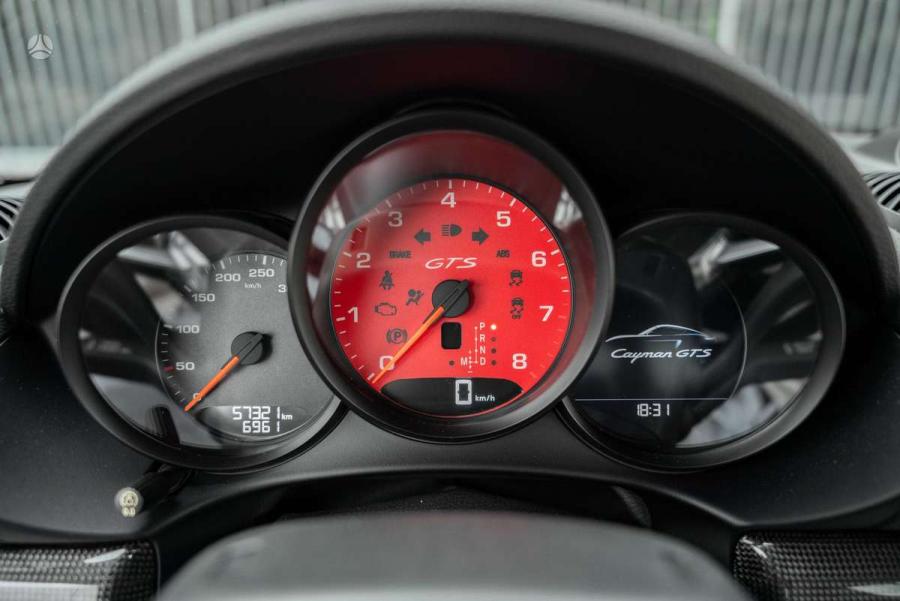 Melns Porsche Cayman 2019 Viļņa, ar dzinēja tilpumu 2.50 L un nobraukumu 58 tūkst. km par 58000 €, foto 22 vietnē AUTOMOTO.COM.LV