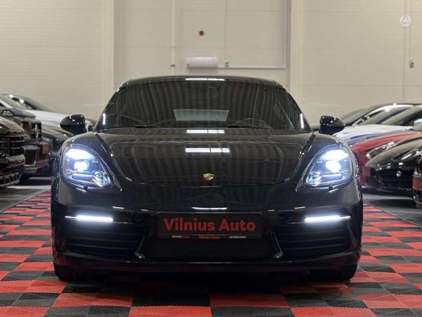 Melns Porsche Cayman 2019 Viļņa, ar dzinēja tilpumu 1.99 L un nobraukumu 82 tūkst. km par 49990 €, foto 2 vietnē AUTOMOTO.COM.LV