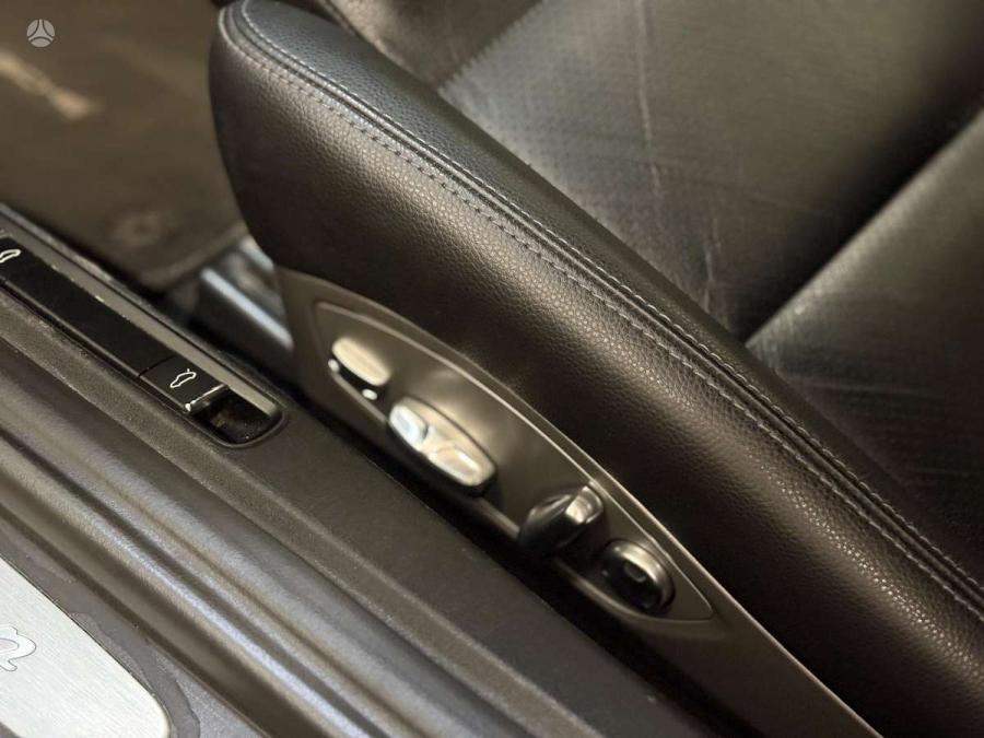 Melns Porsche Cayman 2019 Viļņa, ar dzinēja tilpumu 1.99 L un nobraukumu 82 tūkst. km par 49990 €, foto 17 vietnē AUTOMOTO.COM.LV