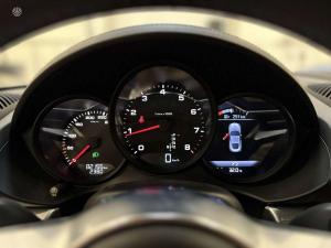 Melns Porsche Cayman 2019 Viļņa, ar dzinēja tilpumu 1.99 L un nobraukumu 82 tūkst. km par 49990 €, foto 22 vietnē AUTOMOTO.COM.LV