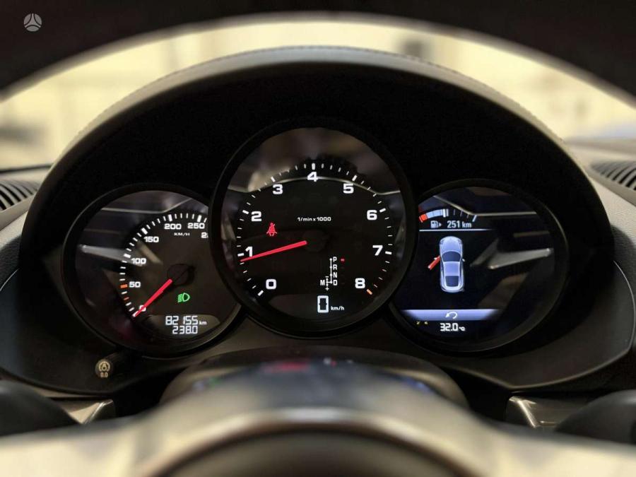 Melns Porsche Cayman 2019 Viļņa, ar dzinēja tilpumu 1.99 L un nobraukumu 82 tūkst. km par 49990 €, foto 22 vietnē AUTOMOTO.COM.LV