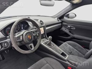 Black Porsche Cayman 2021 in Riga, with an engine capacity of 4.00 L and mileage of 40 thousand km for 89990 €, photo 6 on AUTOMOTO.COM.LV