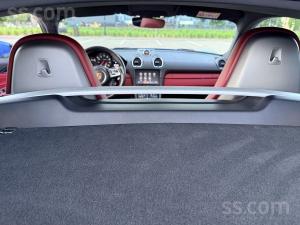 Blue Porsche Cayman 2019 in Riga, with an engine capacity of 2.00 L and mileage of 77 thousand km for 51900 €, photo 14 on AUTOMOTO.COM.LV