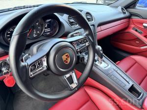 Blue Porsche Cayman 2019 in Riga, with an engine capacity of 2.00 L and mileage of 77 thousand km for 51900 €, photo 15 on AUTOMOTO.COM.LV