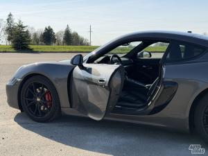 Porsche Cayman 2015 in Raseiniai, with an engine capacity of 3.40 L and mileage of 54 thousand km for 59000 €, photo 9 on AUTOMOTO.COM.LV