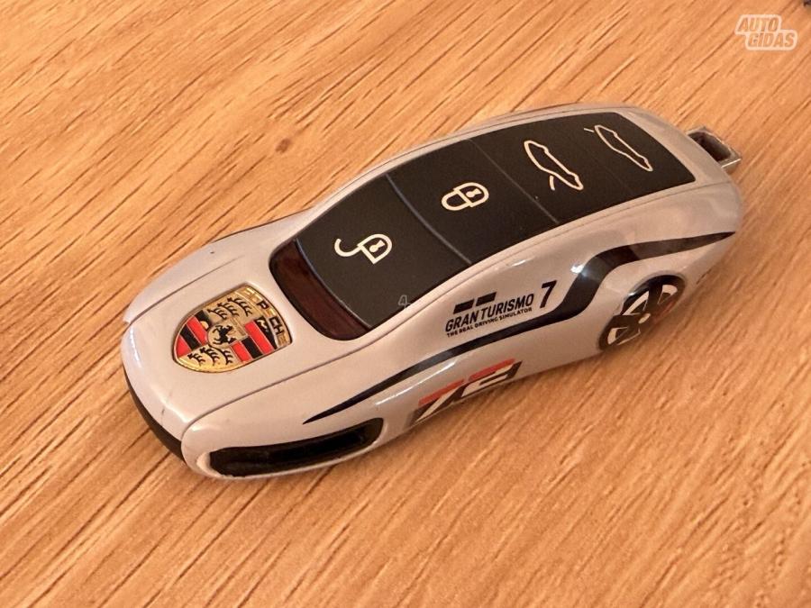 Porsche Cayman 2015 in Raseiniai, with an engine capacity of 3.40 L and mileage of 54 thousand km for 59000 €, photo 22 on AUTOMOTO.COM.LV