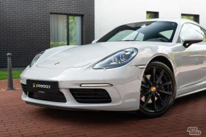 Porsche Cayman 2019 in Vilnius, with an engine capacity of 2.00 L and mileage of 58 thousand km for 54500 €, photo 3 on AUTOMOTO.COM.LV