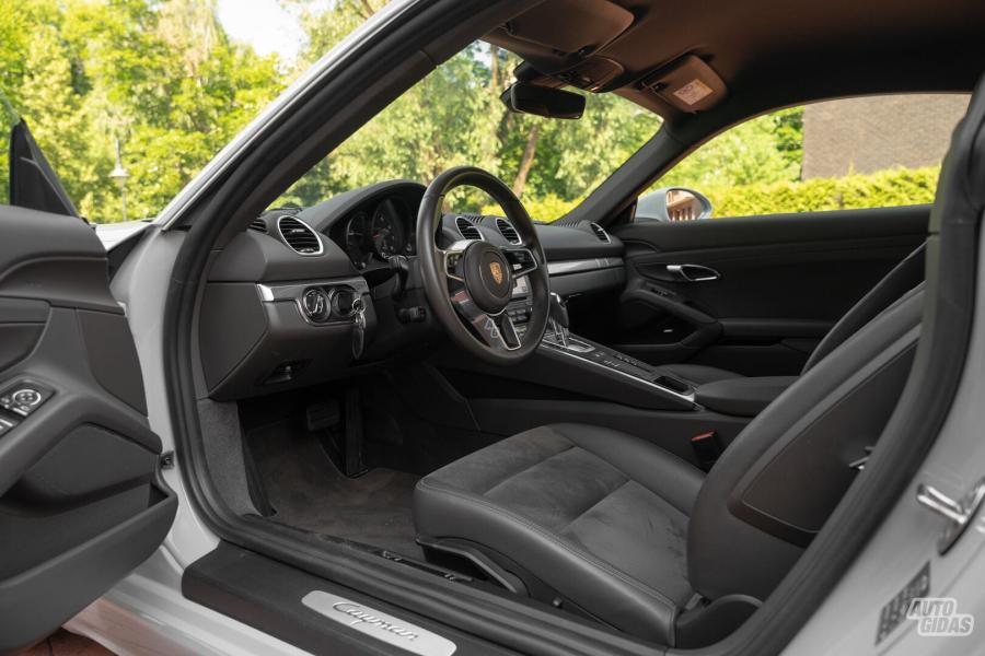 Porsche Cayman 2019 in Vilnius, with an engine capacity of 2.00 L and mileage of 58 thousand km for 54500 €, photo 16 on AUTOMOTO.COM.LV