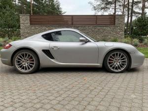 Grey Porsche Cayman 2006 in Vilnius, with an engine capacity of 3.39 L and mileage of 125 thousand km for 19900 €, photo 4 on AUTOMOTO.COM.LV