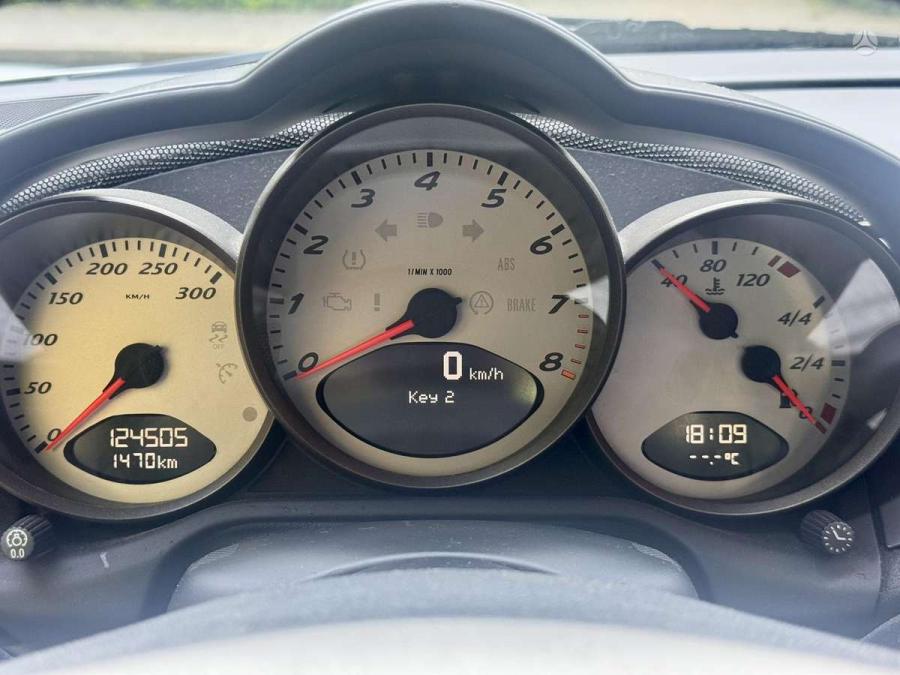 Grey Porsche Cayman 2006 in Vilnius, with an engine capacity of 3.39 L and mileage of 125 thousand km for 19900 €, photo 7 on AUTOMOTO.COM.LV
