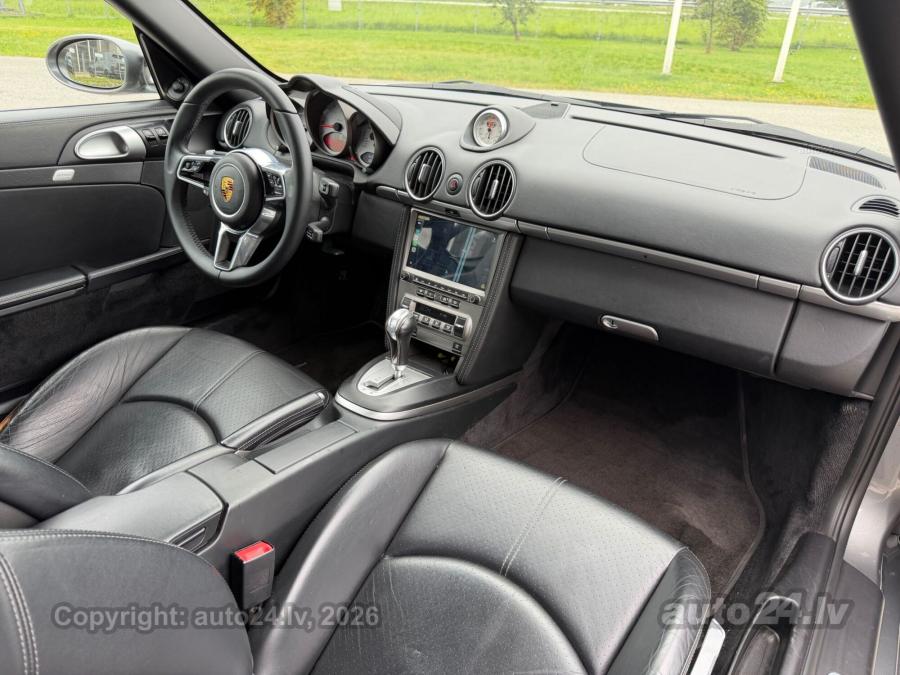 Grey Porsche Cayman 2009 in Tallinn, with an engine capacity of 3.40 L and mileage of 143 thousand km for 24990 €, photo 12 on AUTOMOTO.COM.LV