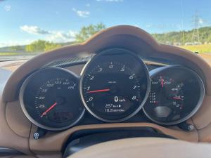Pelēks Porsche Cayman 2012 Kauņa, ar dzinēja tilpumu 2.69 L un nobraukumu 115 tūkst. km par 24900 €, foto 12 vietnē AUTOMOTO.COM.LV