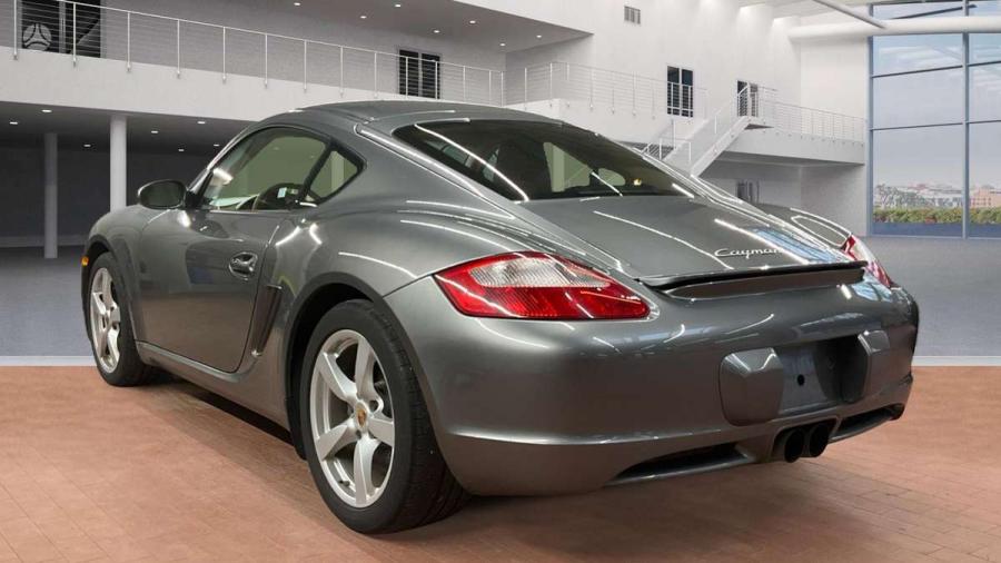 Pelēks Porsche Cayman 2012 Kauņa, ar dzinēja tilpumu 2.69 L un nobraukumu 115 tūkst. km par 24900 €, foto 17 vietnē AUTOMOTO.COM.LV