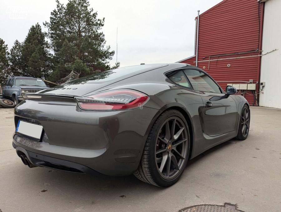 Pelēks Porsche Cayman 2014 Kauņa, ar dzinēja tilpumu 3.40 L un nobraukumu 137 tūkst. km par 40500 €, foto 7 vietnē AUTOMOTO.COM.LV
