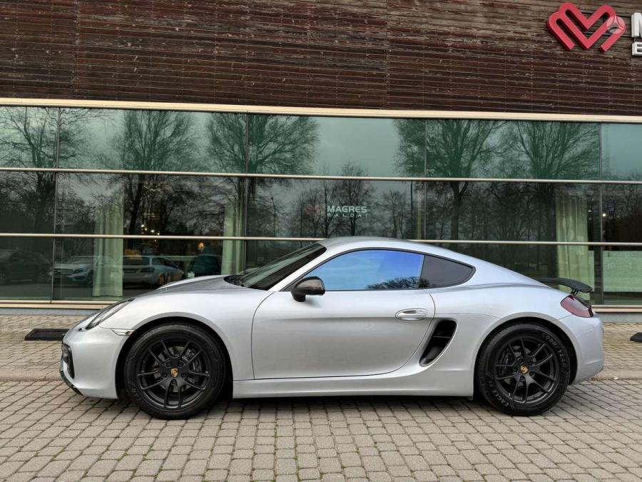 Grey Porsche Cayman 2015 in Klaipeda, with an engine capacity of 2.71 L and mileage of 58 thousand km for 32500 €, photo 3 on AUTOMOTO.COM.LV