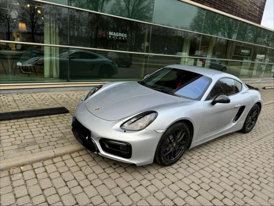 Grey Porsche Cayman 2015 in Klaipeda, with an engine capacity of 2.71 L and mileage of 58 thousand km for 32500 €, photo 5 on AUTOMOTO.COM.LV
