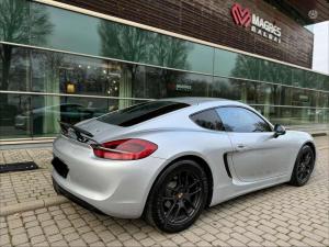 Grey Porsche Cayman 2015 in Klaipeda, with an engine capacity of 2.71 L and mileage of 58 thousand km for 32500 €, photo 8 on AUTOMOTO.COM.LV