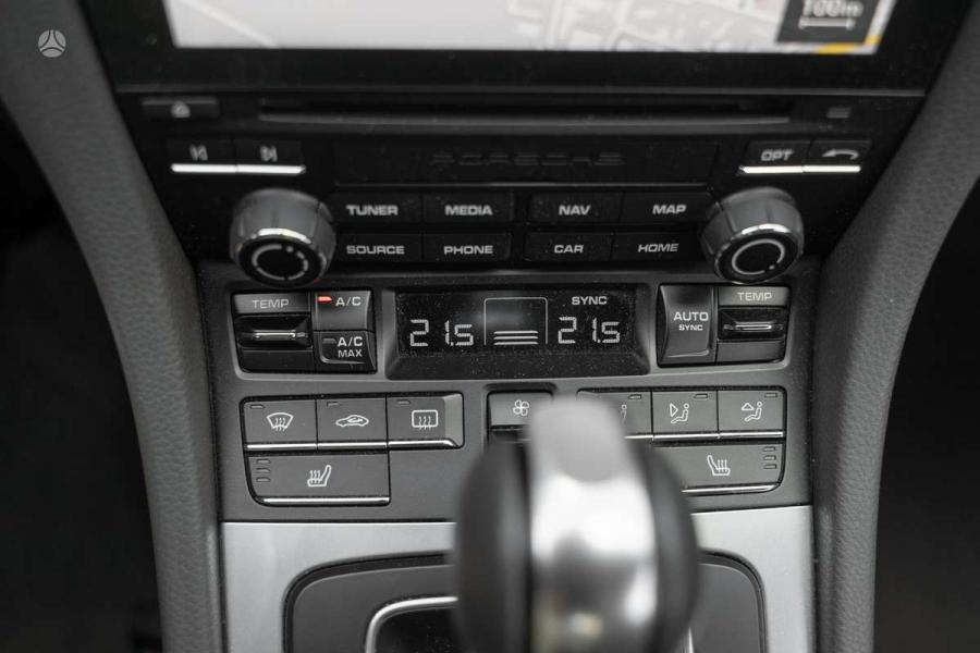 Серый Порше Кайман 2019 в Вильнюс, объемом двигателя 1.99 л и пробегом 58 тыс. км за 55950 €, фото 29 на AUTOMOTO.COM.LV