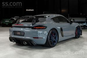 Grey Porsche Cayman 2022 in Riga, with an engine capacity of 4.00 L and mileage of 9 thousand km for 155000 €, photo 5 on AUTOMOTO.COM.LV