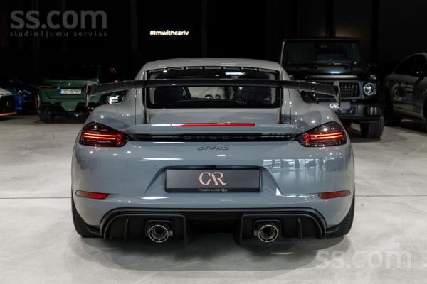 Grey Porsche Cayman 2022 in Riga, with an engine capacity of 4.00 L and mileage of 9 thousand km for 155000 €, photo 5 on AUTOMOTO.COM.LV