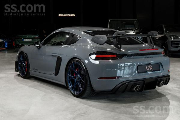 Grey Porsche Cayman 2022 in Riga, with an engine capacity of 4.00 L and mileage of 9 thousand km for 155000 €, photo 6 on AUTOMOTO.COM.LV