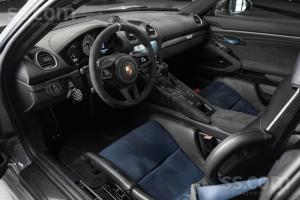 Grey Porsche Cayman 2022 in Riga, with an engine capacity of 4.00 L and mileage of 9 thousand km for 155000 €, photo 17 on AUTOMOTO.COM.LV