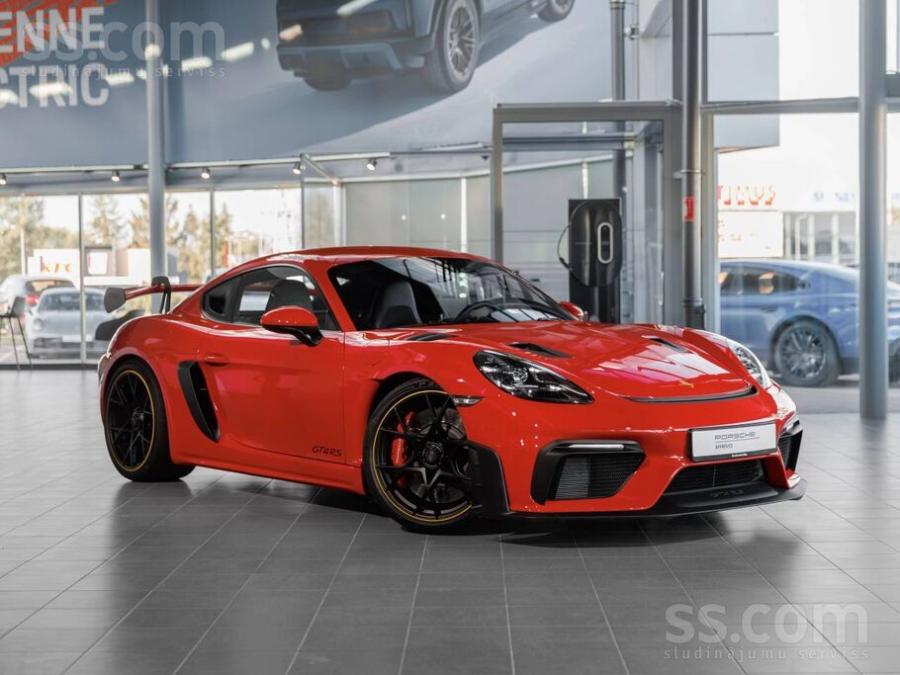 Red Porsche Cayman 2026 in Riga, with an engine capacity of 4.00 L and mileage of 4 thousand km for 147000 €, photo 10 on AUTOMOTO.COM.LV