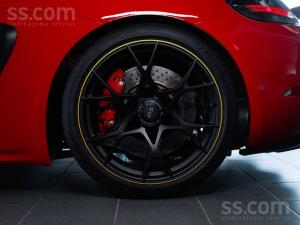 Red Porsche Cayman 2026 in Riga, with an engine capacity of 4.00 L and mileage of 4 thousand km for 147000 €, photo 15 on AUTOMOTO.COM.LV