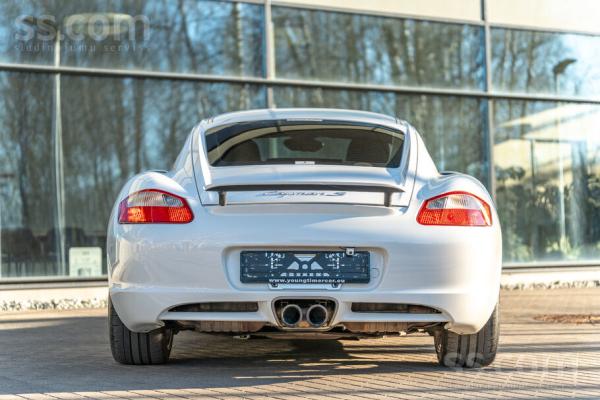 White Porsche Cayman 2008 in Riga, with an engine capacity of 3.40 L and mileage of 97 thousand km for 23500 €, photo 5 on AUTOMOTO.COM.LV