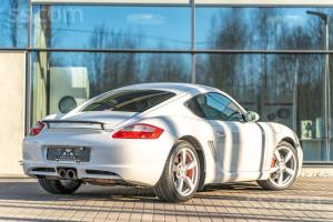 Balts Porsche Cayman 2008 Rīga, ar dzinēja tilpumu 3.40 L un nobraukumu 97 tūkst. km par 23500 €, foto 7 vietnē AUTOMOTO.COM.LV