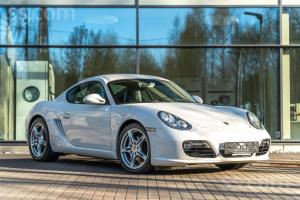 White Porsche Cayman 2009 in Riga, with an engine capacity of 2.90 L and mileage of 44 thousand km for 31000 €, photo 4 on AUTOMOTO.COM.LV