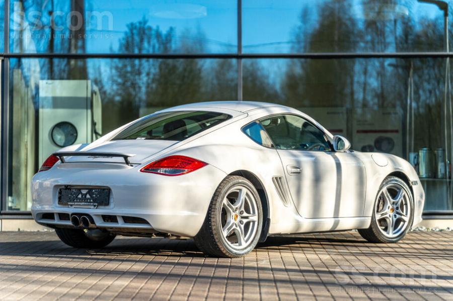 White Porsche Cayman 2009 in Riga, with an engine capacity of 2.90 L and mileage of 44 thousand km for 31000 €, photo 6 on AUTOMOTO.COM.LV