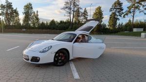 White Porsche Cayman 2010 in Vilnius, with an engine capacity of 3.44 L and mileage of 141 thousand km for 37900 €, photo 7 on AUTOMOTO.COM.LV