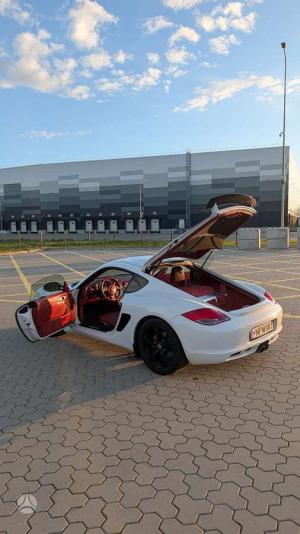 White Porsche Cayman 2010 in Vilnius, with an engine capacity of 3.44 L and mileage of 141 thousand km for 37900 €, photo 17 on AUTOMOTO.COM.LV