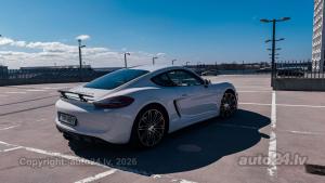 White Porsche Cayman 2016 in Tallinn, with an engine capacity of 3.40 L and mileage of 115 thousand km for 67981 €, photo 5 on AUTOMOTO.COM.LV