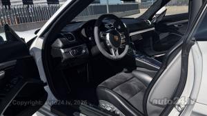 White Porsche Cayman 2016 in Tallinn, with an engine capacity of 3.40 L and mileage of 115 thousand km for 67981 €, photo 10 on AUTOMOTO.COM.LV