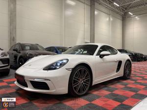 Balts Porsche Cayman 2017 Viļņa, ar dzinēja tilpumu 2.00 L un nobraukumu 53 tūkst. km par 52990 €, foto  vietnē AUTOMOTO.COM.LV