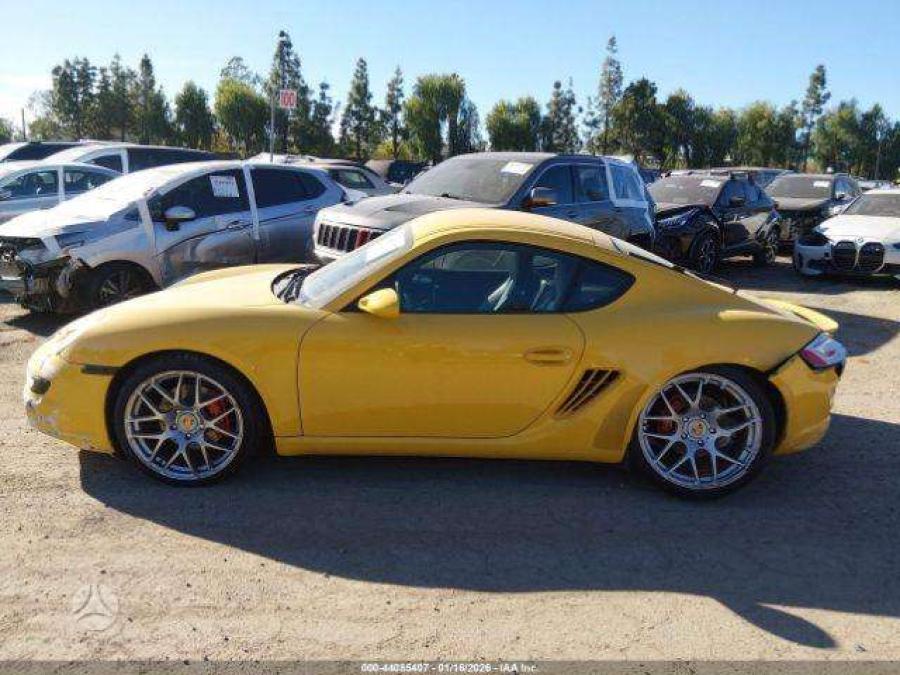 Yellow Porsche Cayman 2006 in Klaipeda, with an engine capacity of 3.39 L and mileage of 143 thousand km for 9600 €, photo 14 on AUTOMOTO.COM.LV