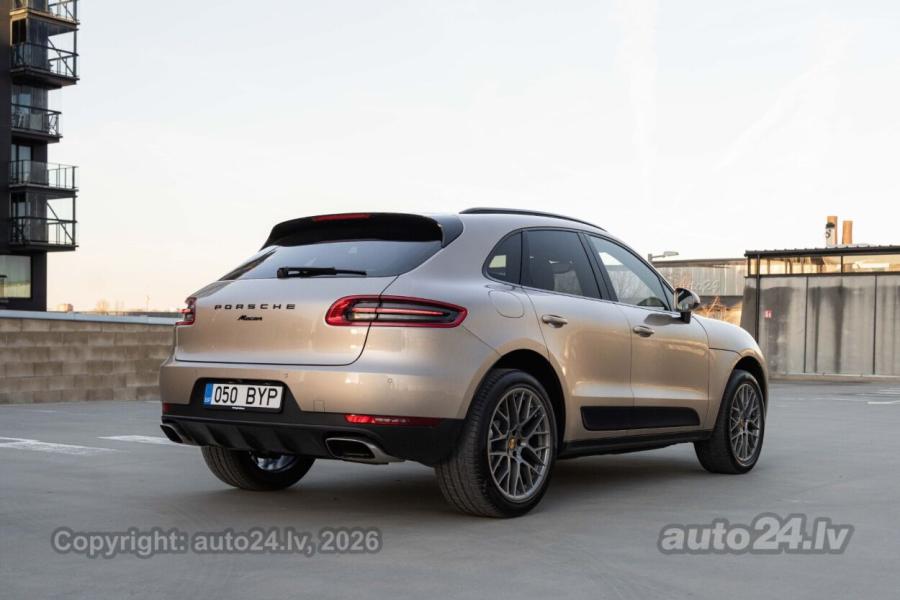 Smilšu krāsa Porsche Macan 2018 Tallina, ar dzinēja tilpumu 2.00 L un nobraukumu 115 tūkst. km par 39400 €, foto 4 vietnē AUTOMOTO.COM.LV