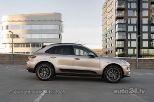 Smilšu krāsa Porsche Macan 2018 Tallina, ar dzinēja tilpumu 2.00 L un nobraukumu 115 tūkst. km par 39400 €, foto 6 vietnē AUTOMOTO.COM.LV