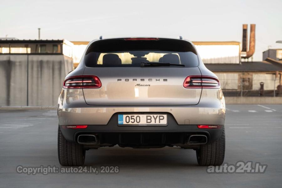 Smilšu krāsa Porsche Macan 2018 Tallina, ar dzinēja tilpumu 2.00 L un nobraukumu 115 tūkst. km par 39400 €, foto 9 vietnē AUTOMOTO.COM.LV
