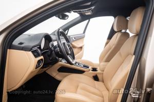 Smilšu krāsa Porsche Macan 2016 Tallina, ar dzinēja tilpumu 2.00 L un nobraukumu 34 tūkst. km par 34900 €, foto 7 vietnē AUTOMOTO.COM.LV