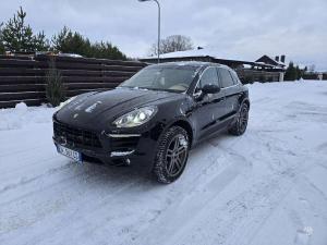 Black Porsche Macan 2014 in Kaunas, with an engine capacity of 2.97 L and mileage of 250 thousand km for 18950 €, photo 2 on AUTOMOTO.COM.LV