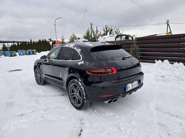 Black Porsche Macan 2014 in Kaunas, with an engine capacity of 2.97 L and mileage of 250 thousand km for 18950 €, photo 6 on AUTOMOTO.COM.LV