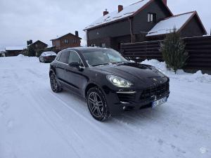 Black Porsche Macan 2014 in Kaunas, with an engine capacity of 2.97 L and mileage of 250 thousand km for 18950 €, photo 8 on AUTOMOTO.COM.LV