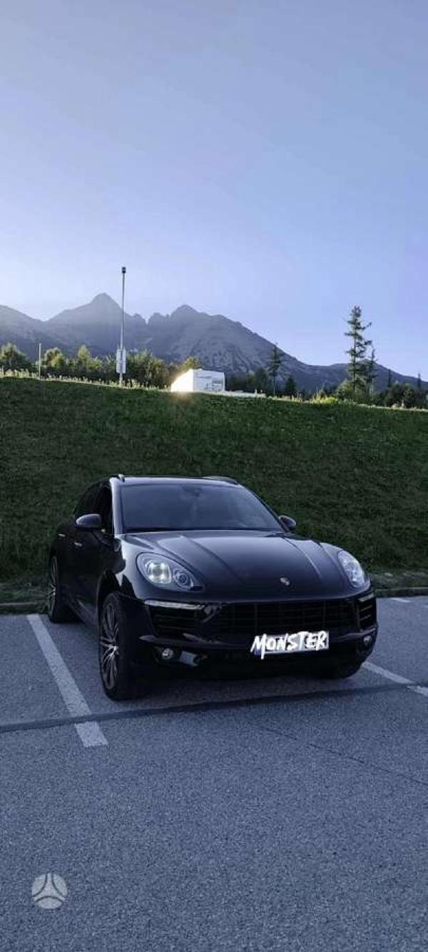 Melns Porsche Macan 2014 Klaipėda, ar dzinēja tilpumu 2.97 L un nobraukumu 249 tūkst. km par 23500 €, foto 1 vietnē AUTOMOTO.COM.LV