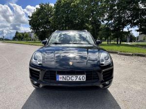 Melns Porsche Macan 2014 Klaipėda, ar dzinēja tilpumu 3.00 L un nobraukumu 95 tūkst. km par 24900 €, foto 4 vietnē AUTOMOTO.COM.LV