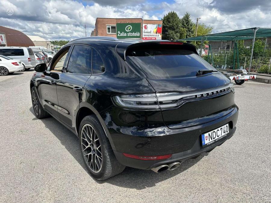 Melns Porsche Macan 2014 Klaipėda, ar dzinēja tilpumu 3.00 L un nobraukumu 95 tūkst. km par 24900 €, foto 9 vietnē AUTOMOTO.COM.LV